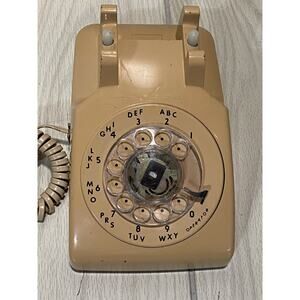 ITT | Other | Vintage Itt Rotary Dial Telephone Phone Corded Pink Retro ...